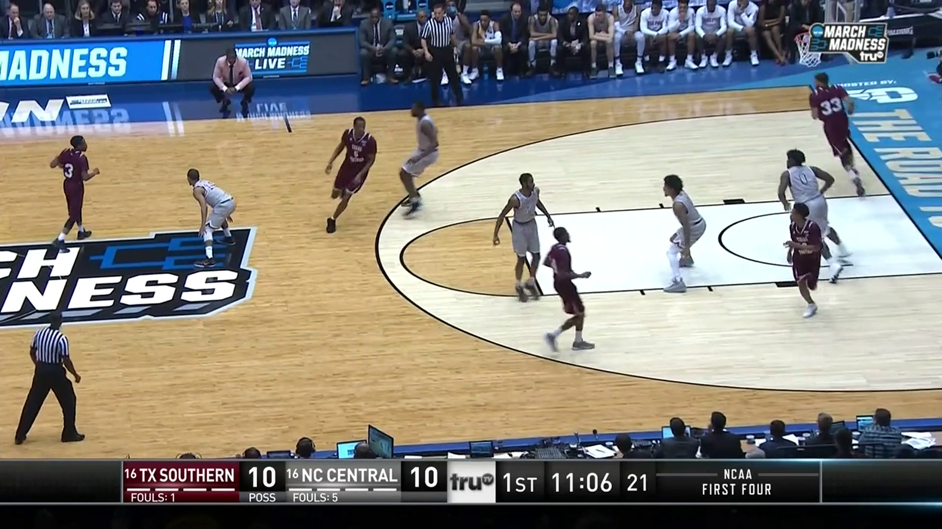 Dunk by Trayvon Reed | NCAA.com