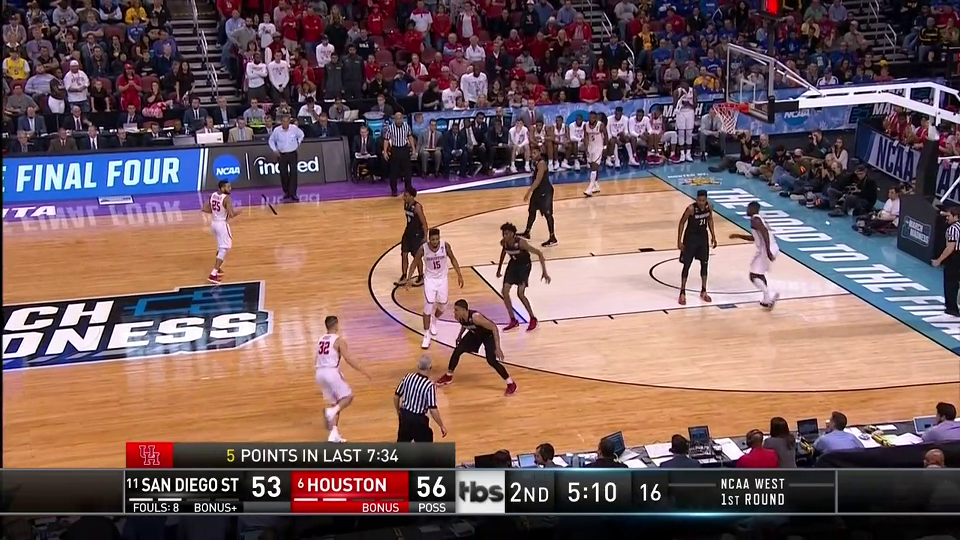 3-pointer by Rob Gray | NCAA.com